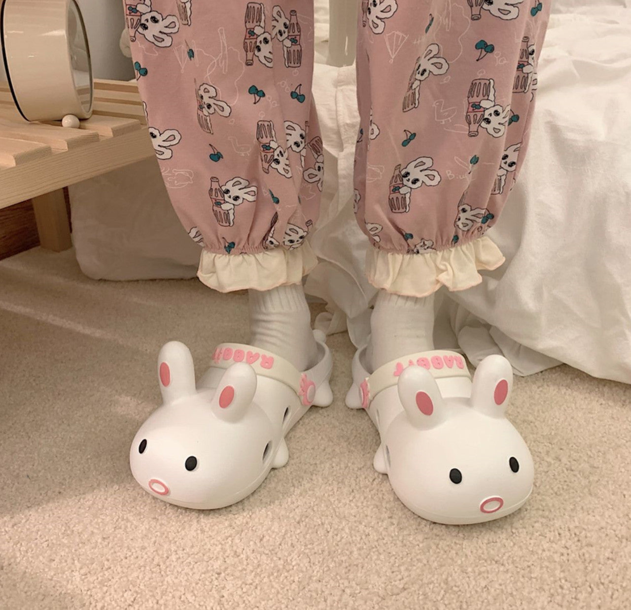 Lovely Rabbit Slippers PN4851 – Pennycrafts