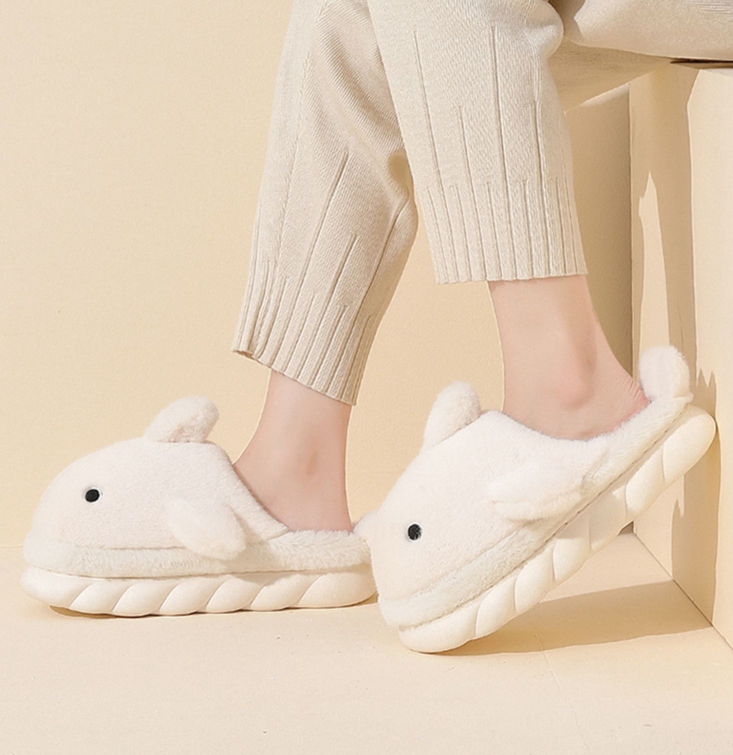 Cute Whale Winter Slippers PN5514 – Pennycrafts