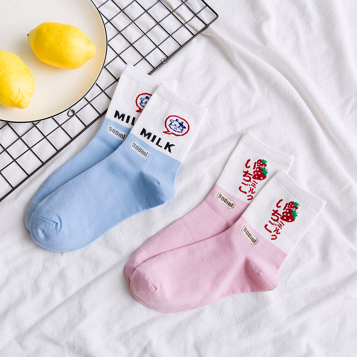 Strawberry And Milk Socks PN0523 – Pennycrafts